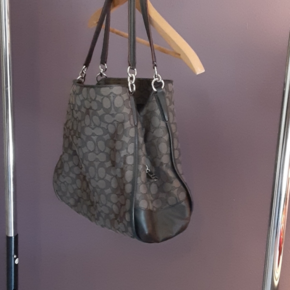 Coach | Bags | Coach Signature Canvas Bag | Poshmark